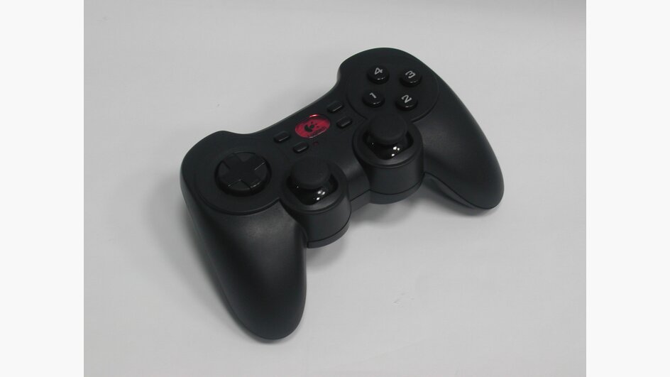 Logitech Cordless Rumblepad 2