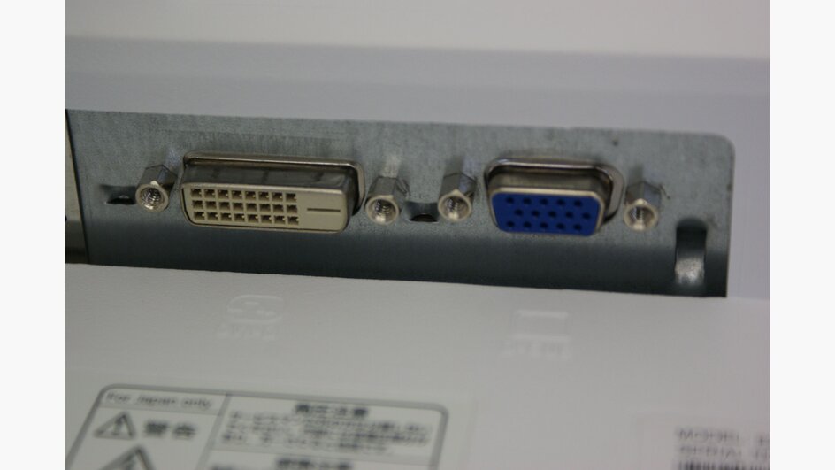 NEC Multisync E222W