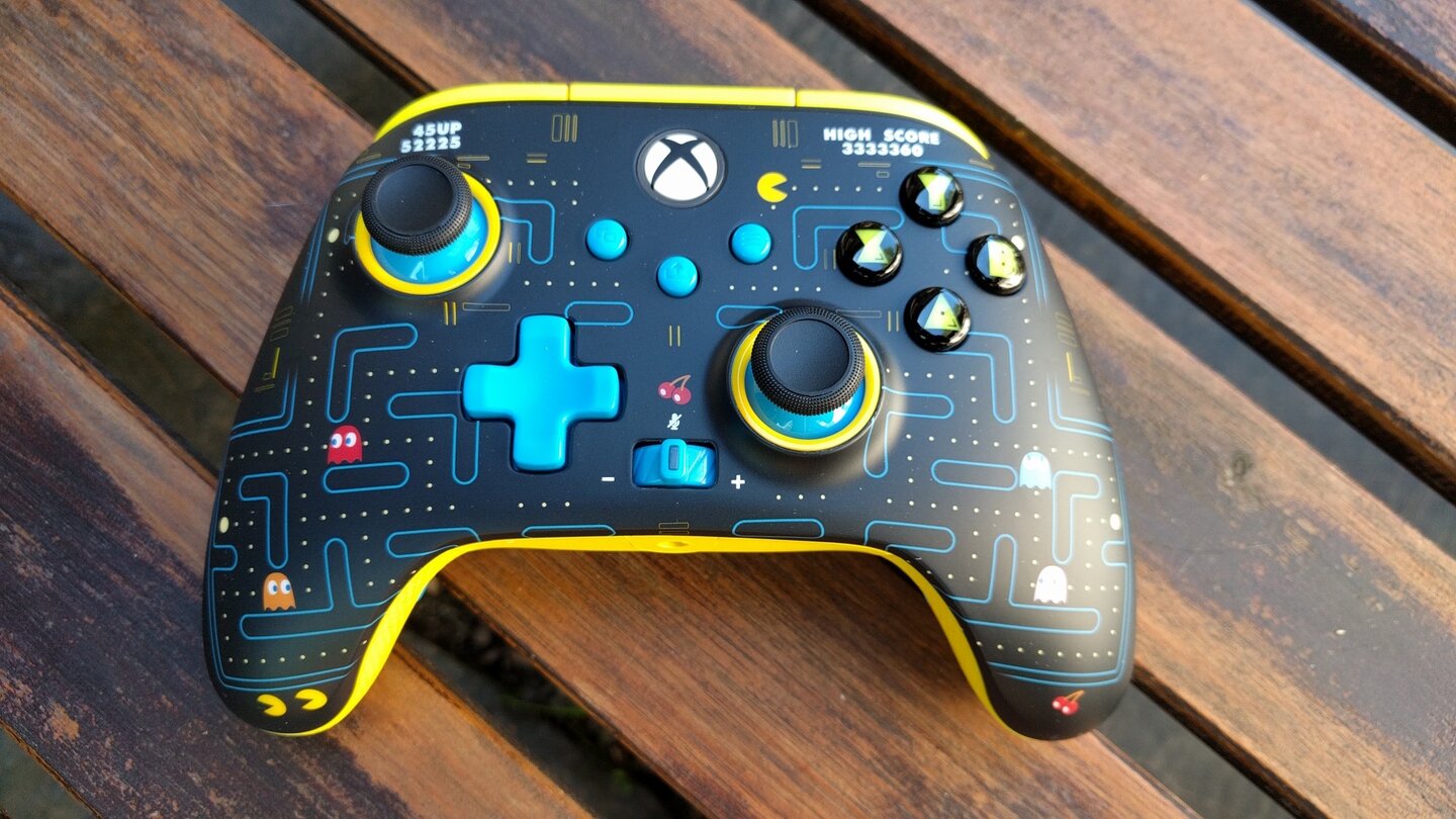 Dieser Controller sieht aus wie eine absolute Spiele-Legende – und ...
