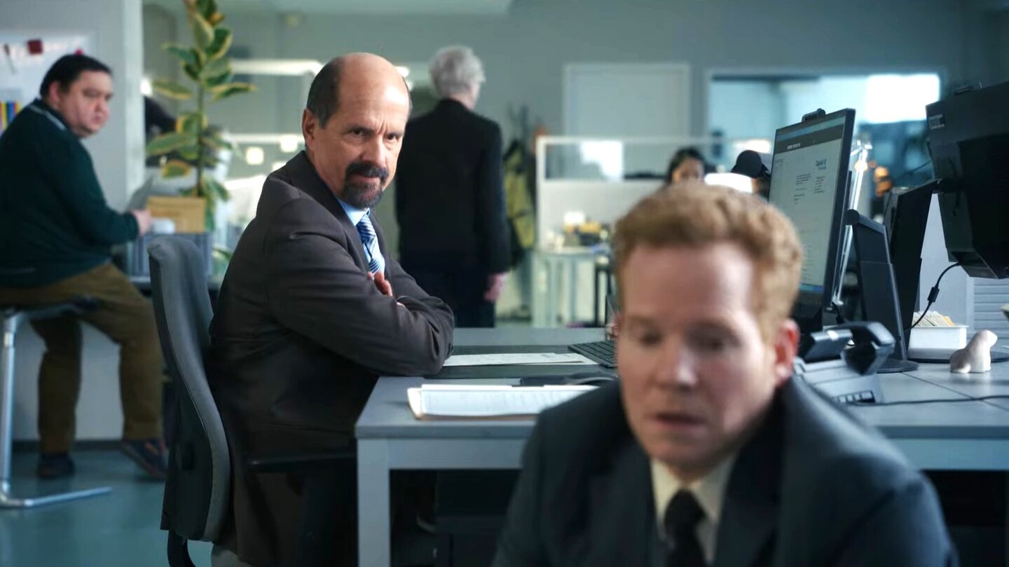 Stromberg: Zum neuen Kinofilm für 2025 gibt's einen Teaser und der ist natürlich maximal unangenehm