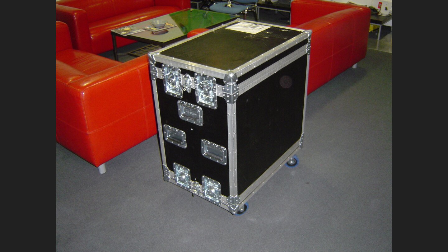 Ultraviolet Machines Genesis XOC