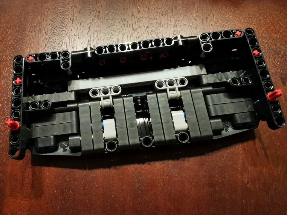 Test: Ich habe Legos Volvo Bagger fertiggebaut und frage mich jetzt ...