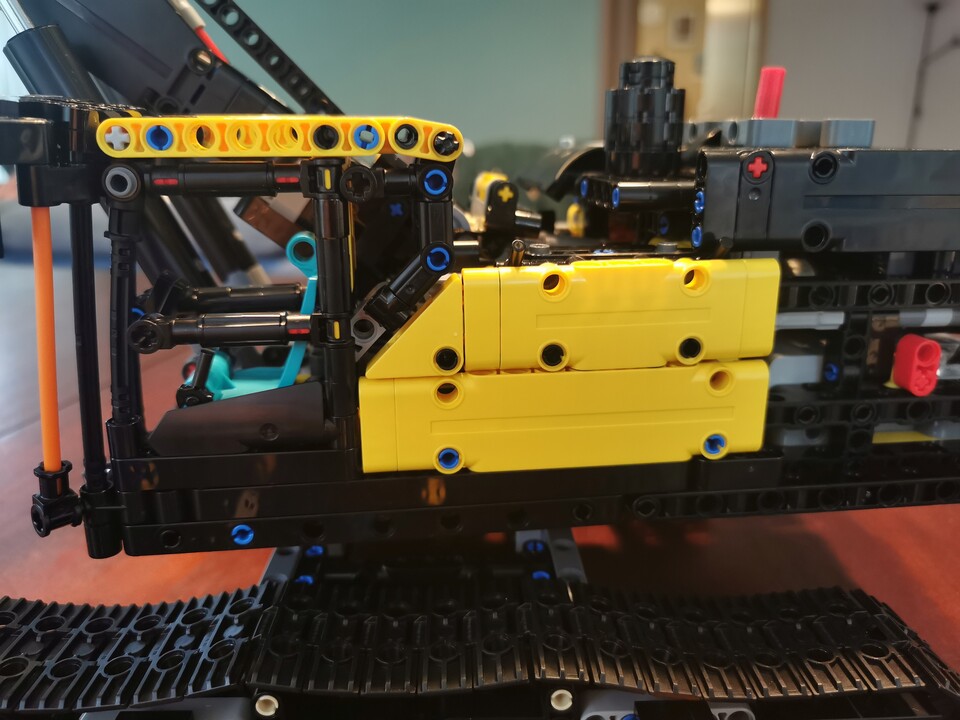 Test: Ich habe Legos Volvo Bagger fertiggebaut und frage mich jetzt ...