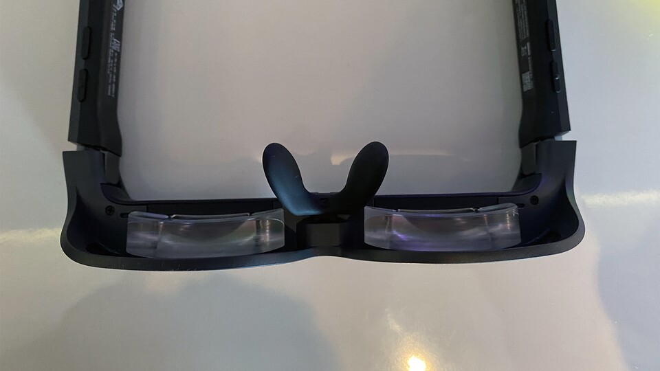 IFA 2023: Tried Lenovo Legion Glasses - Royals Blue