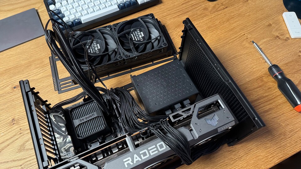 Klein, selten und wunderschön: High-End PC-Build im NCASE M2 ITX-Case ...