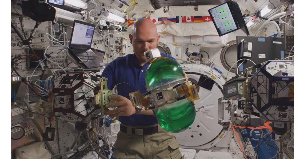 Erstes 8K-Video aus dem All - NASA & Astro-Alex zeigen Experimente