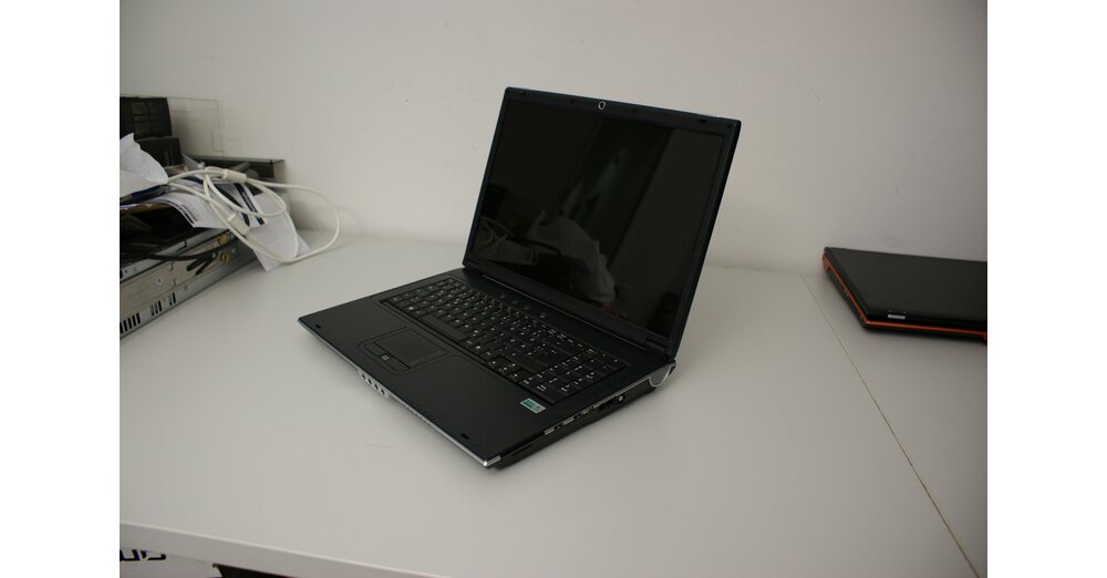 Deviltech Hellfire m800 - Test des 2.200 Euro-Notebooks