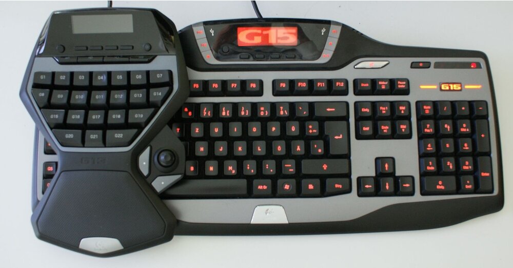 Logitech G13