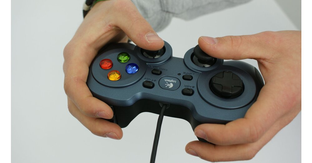 Logitech Rumble Gamepad F510 - Bilder