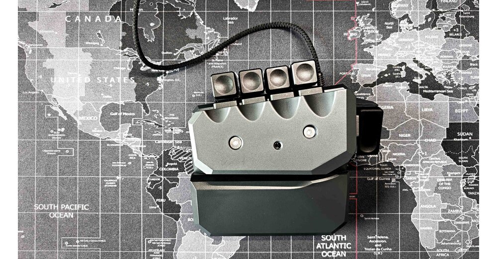 Ein Unboxing, das einmalige Hardware zu Tage fördert: Den Tastatur ...