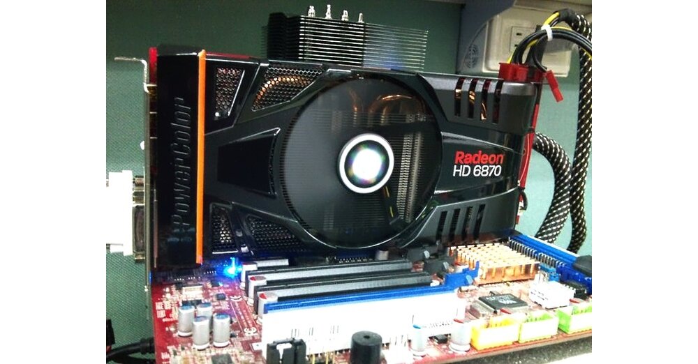 Powercolor HD 6870 PCS+ - Schneller dank 940 MHz GPU-Takt
