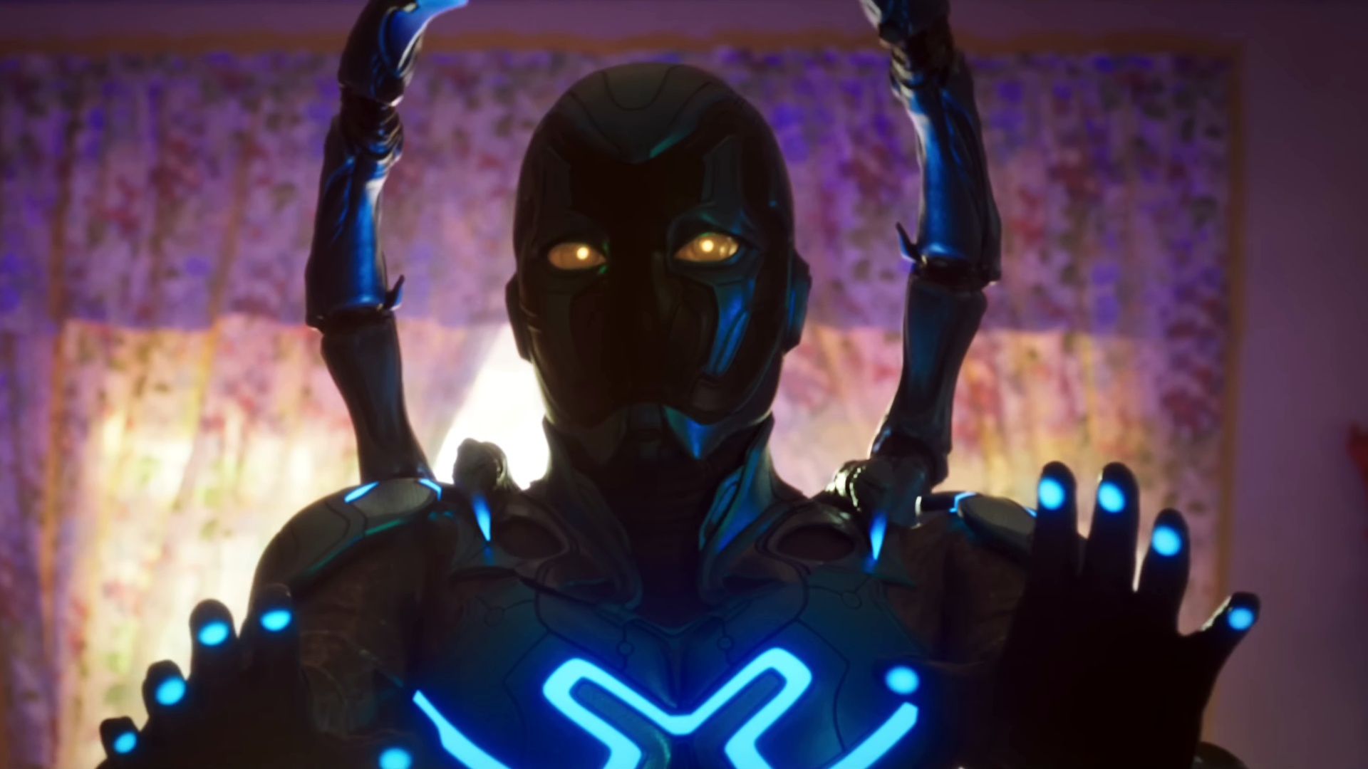 Blue Beetle: Jaime Reyes muss im neuen Trailer zum DC-Film zeigen, dass ...