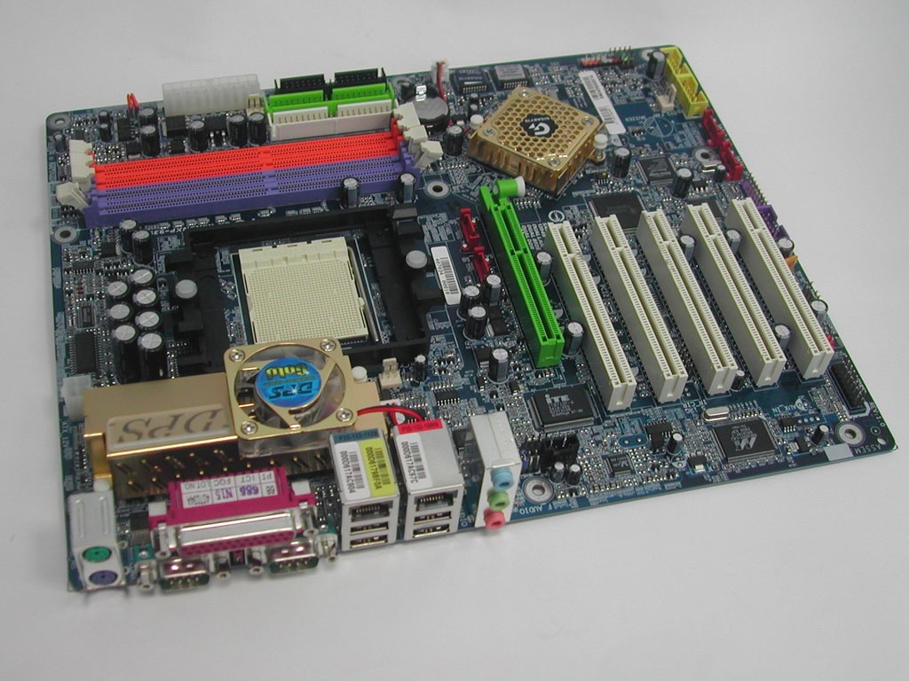 Gigabyte K8NSNXP-939