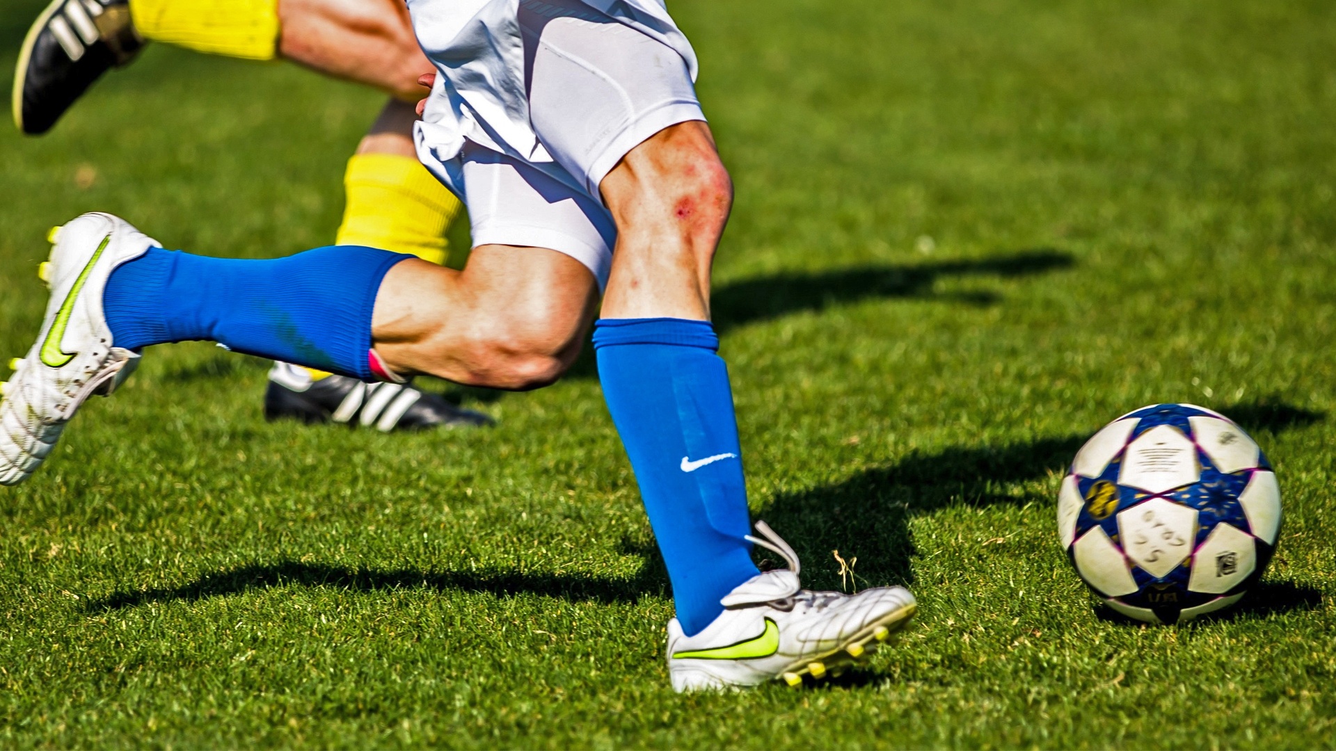 Neuer deutscher Fußballmanager: We Are Football 2027 von Anstoss ...