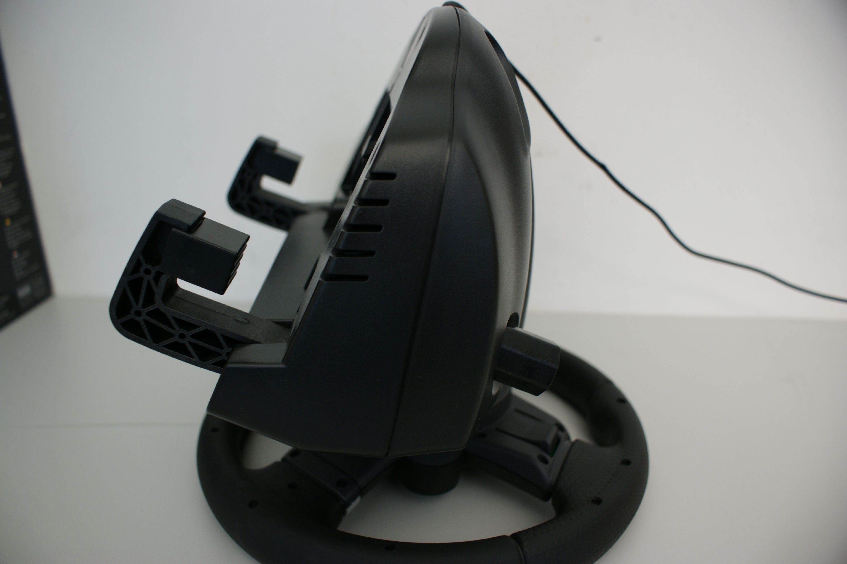 Logitech Driving Force GT - Bilder
