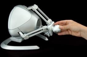 Falcon - Neuer Controller von Novint