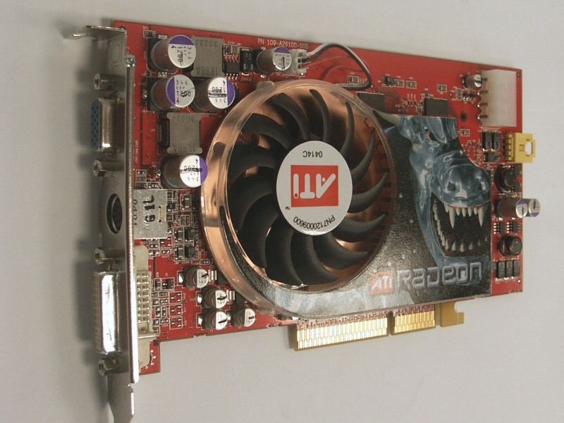 Test: Leise Radeon X800 schlägt laute Geforce 6800 Ultra Extreme