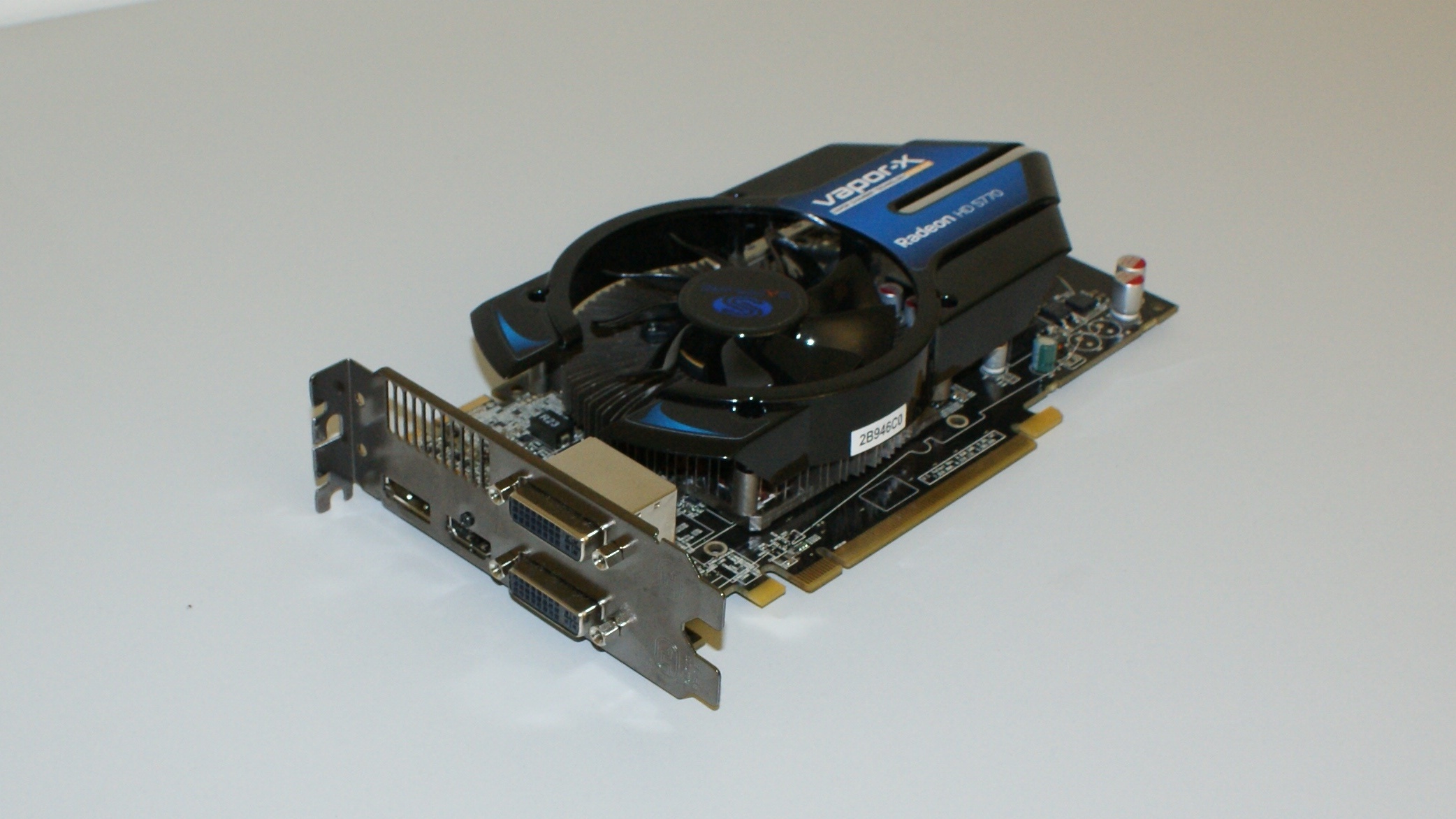Sapphire Radeon HD 5770 Vapor-X OC - Mit Vollversion Dirt 2