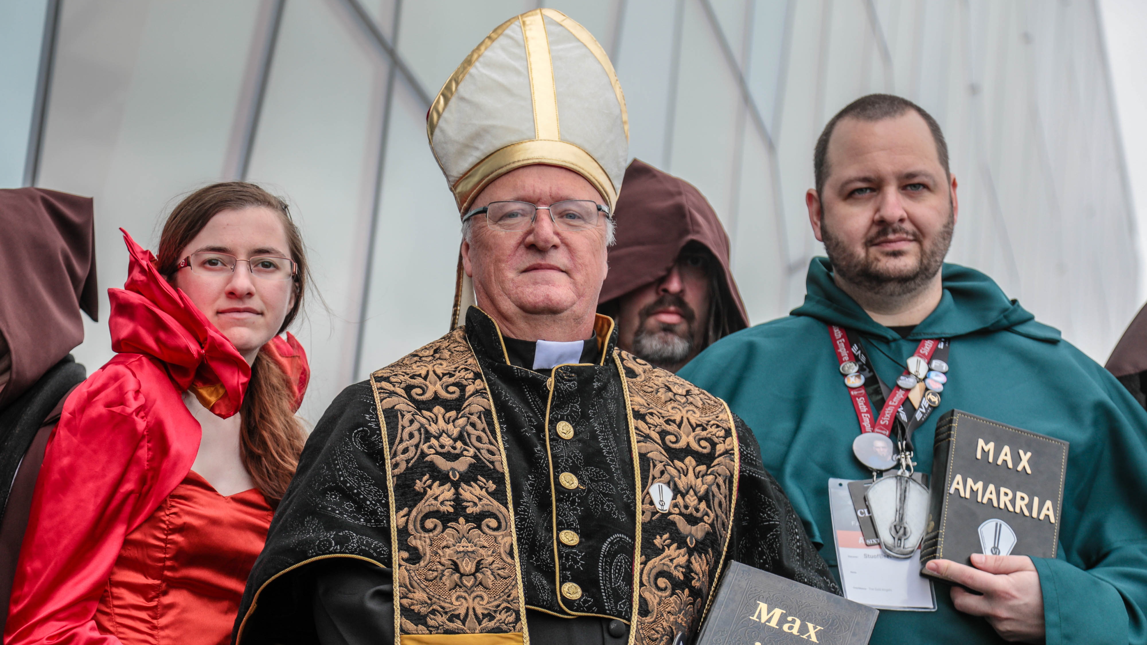 Space Pope in EVE Online - Vom NASA-Wissenschaftler zum Papst