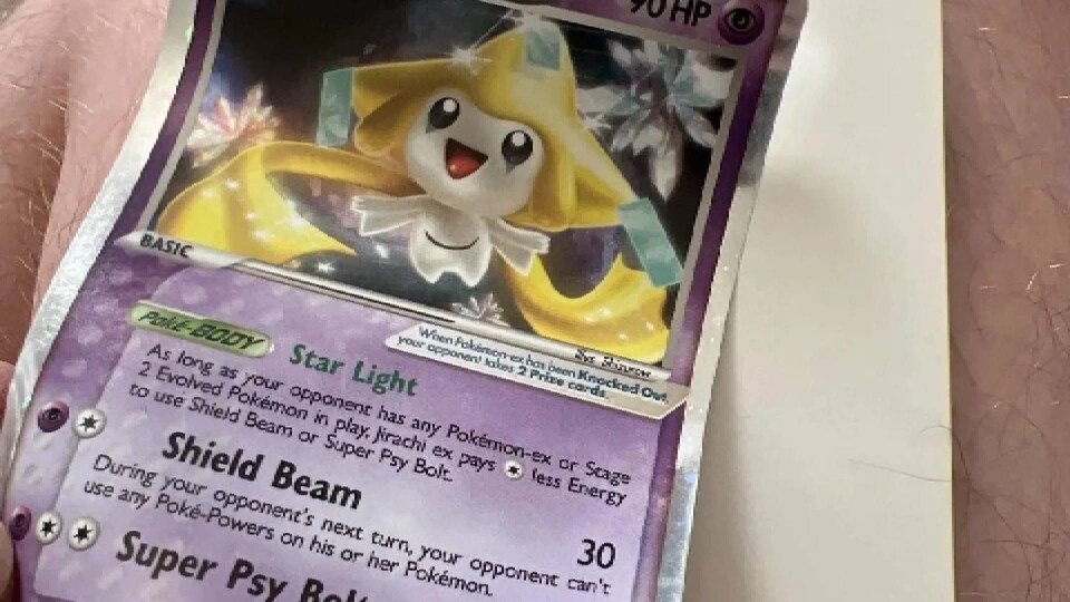 Pokémon-Fan verkauft Karte, die er jahrelang im Besitz hatte, Käufer ...
