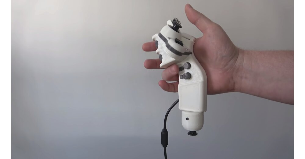 Genialer PS4-Controller - Modder bastelt einhändigen DualShock 4