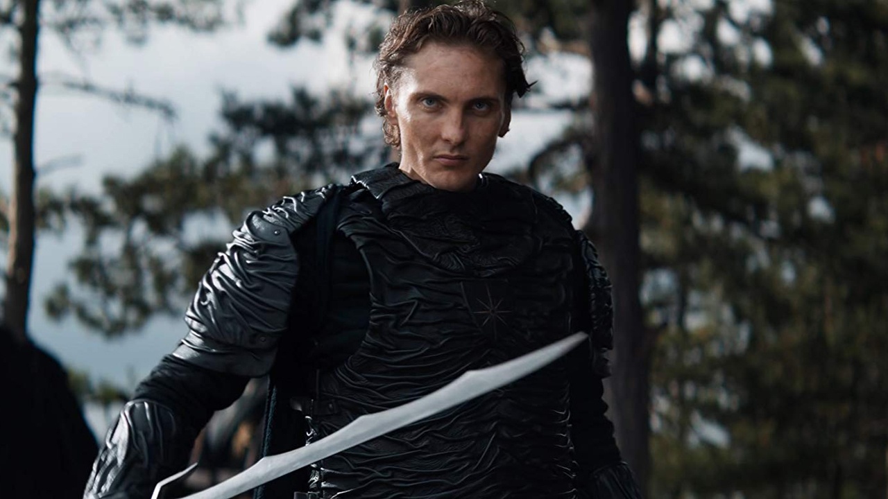 The Witcher auf Netflix: Darum ist die Nilfgaard-Rüstung so hässlich